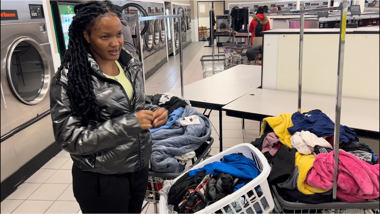 Inside AMERICA’S laundry!!!//how to use the LAUNDRY ️ - YouTube