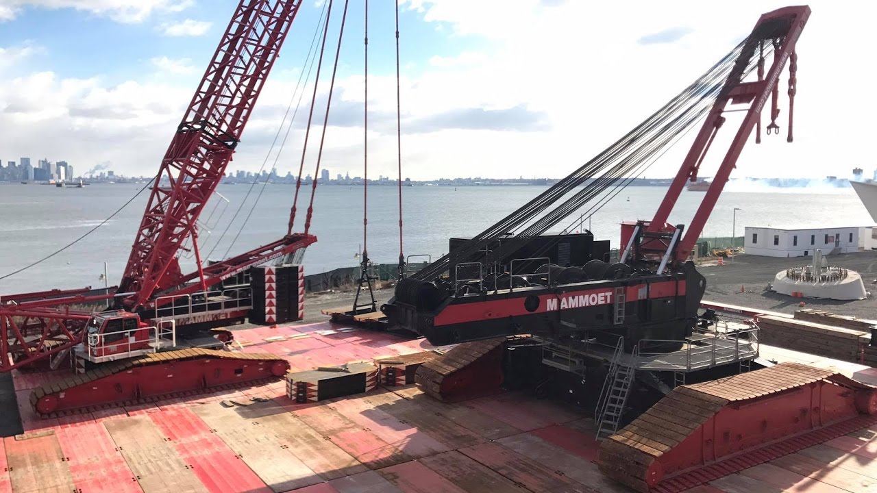 Mammoet Liebherr LR 11350 and LR 1600 - YouTube