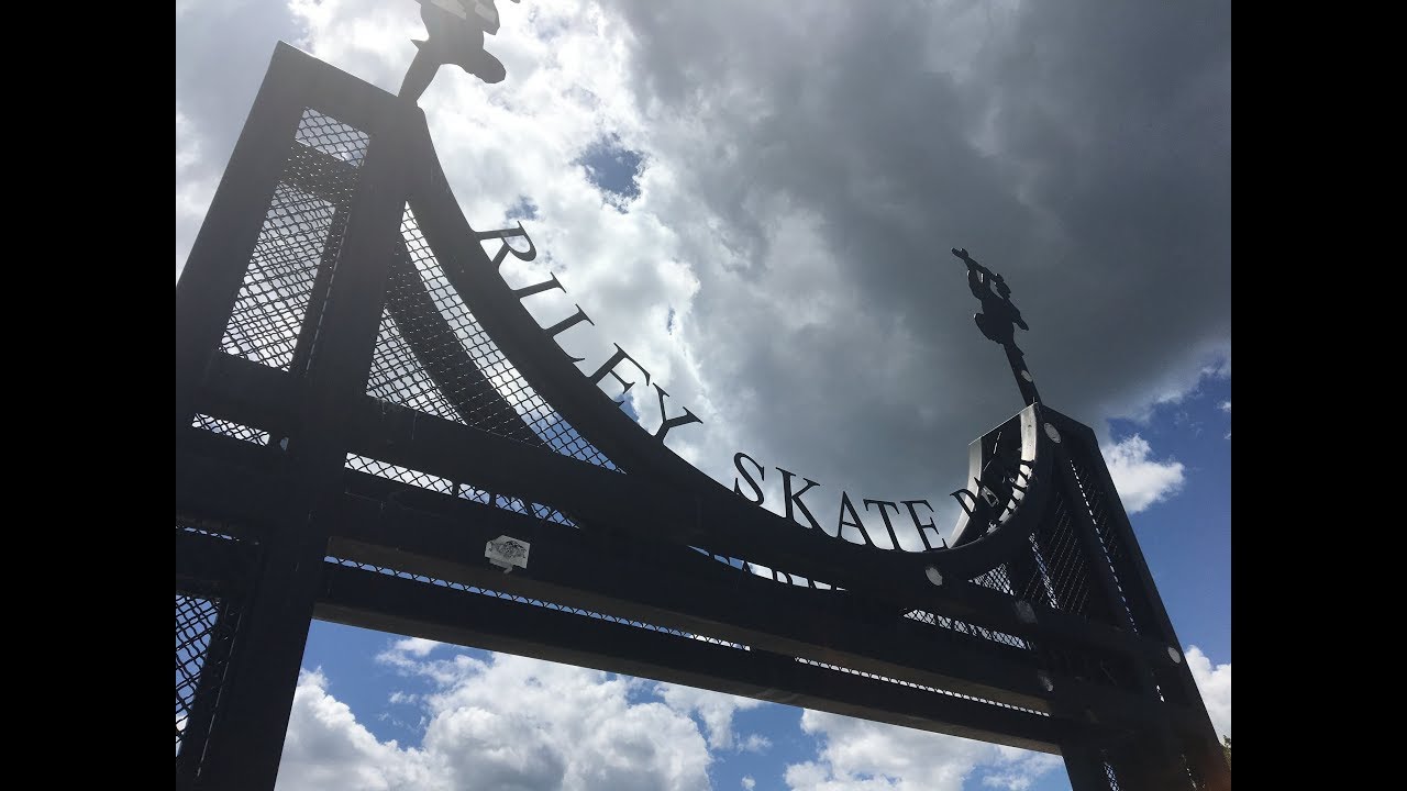 Skatepark Tours: Michigan - Riley / Farmington Hills | Ep.1 - YouTube