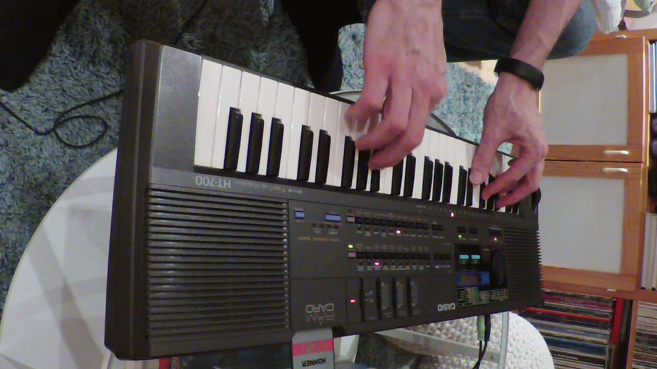 Casio HT-700 pop song Arranger Evening 13.12.2021 - YouTube