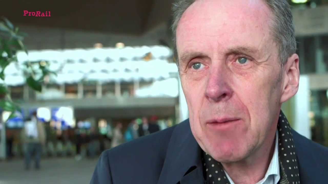 Interview met Jan Benthem, de architect - YouTube