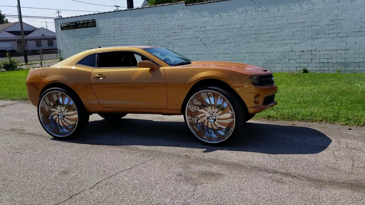 DARCELLE THE LEGEND Camaro SS on 32s - YouTube