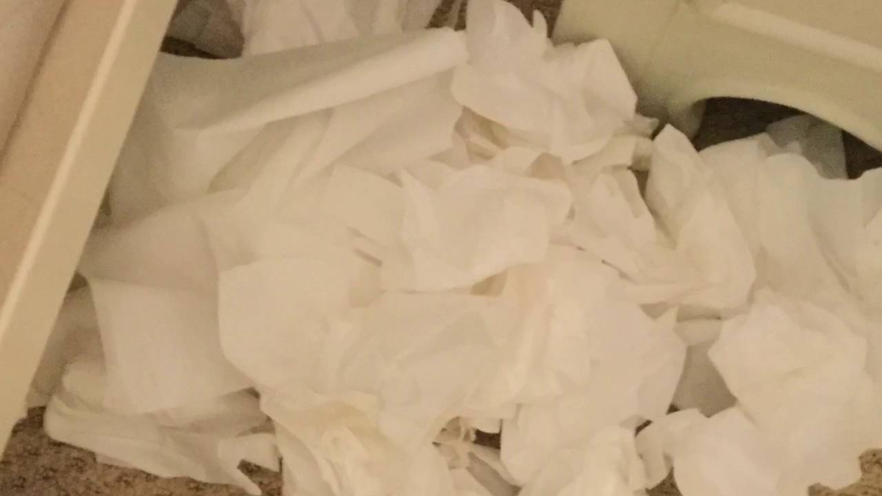 Runny Nose Sinusitis Tissue Honk - YouTube