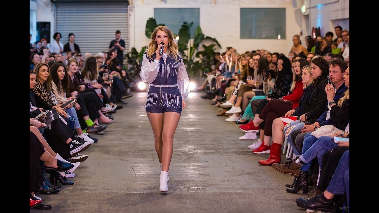 Jade Alice - Live Compilation - YouTube