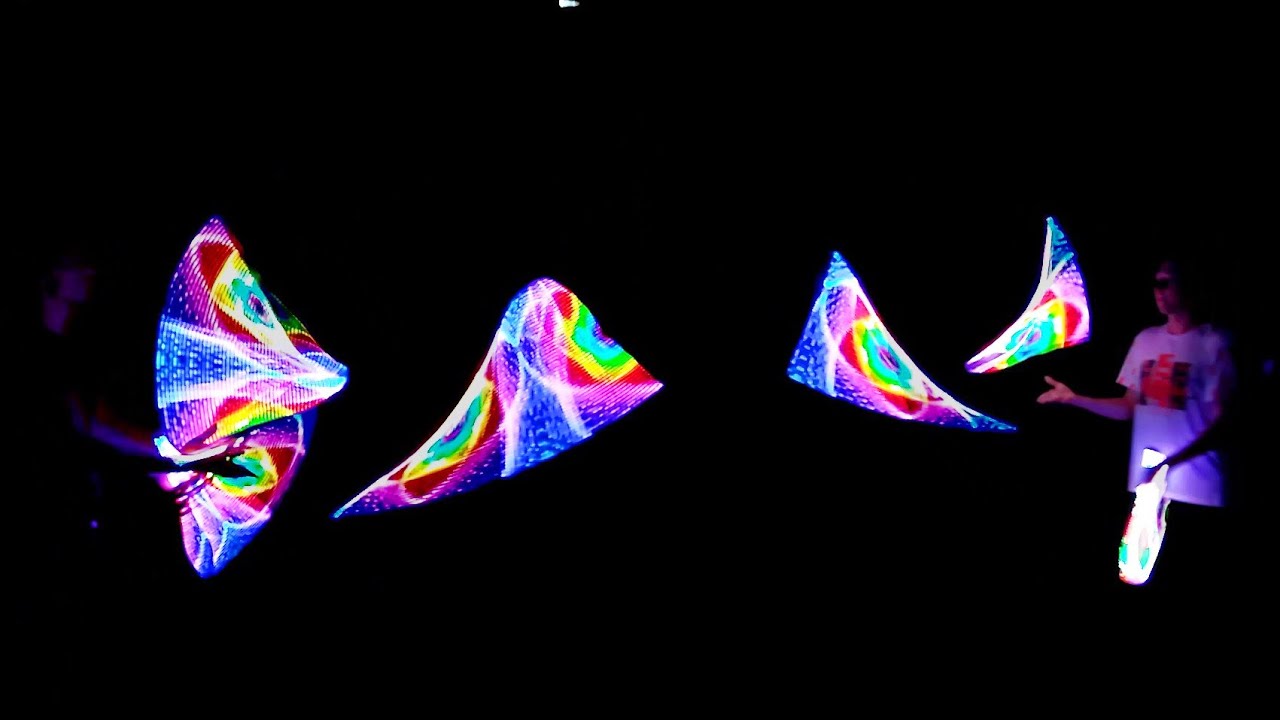 LED Pixel Juggling Clubs in action - Pogusarski Jugglers - YouTube