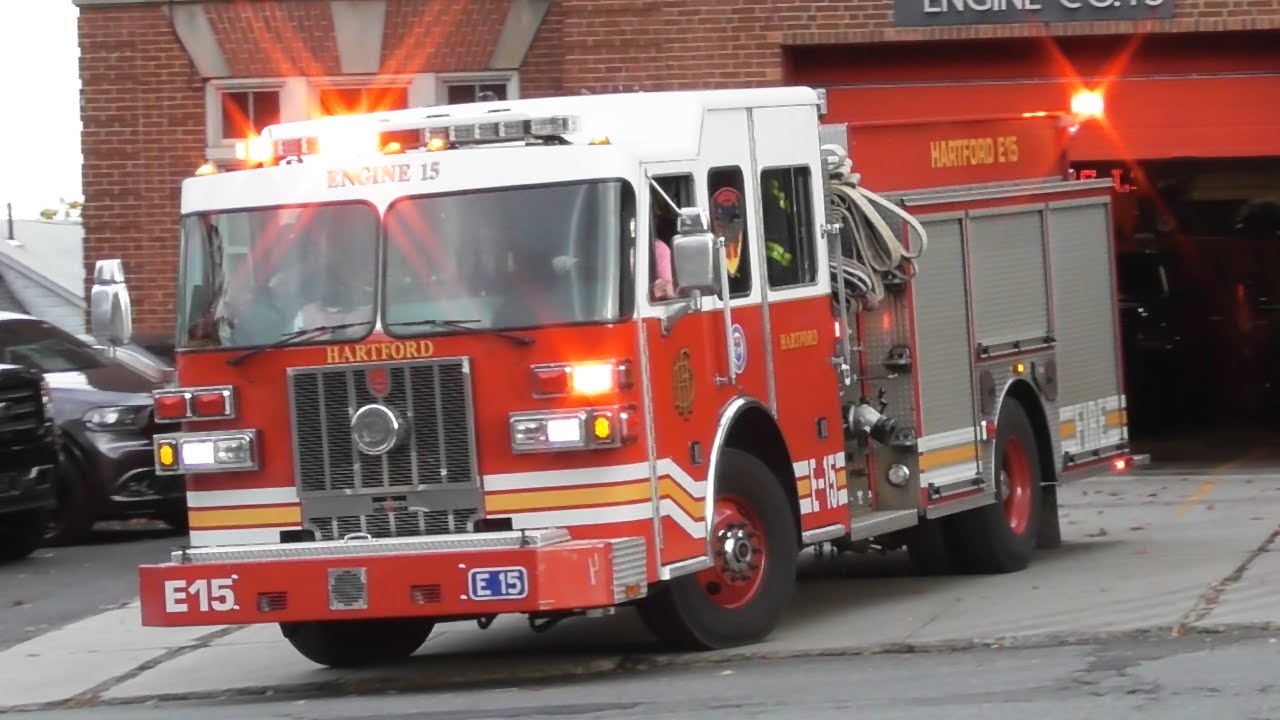 Hartford, CT Fire Department Engine 15 Responding - YouTube