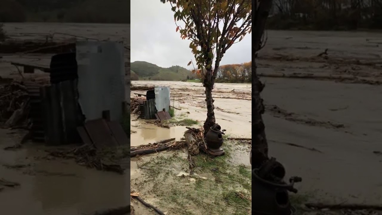 Tolaga Bay Inundated As Uawa River Surges After Heavy Rains - YouTube