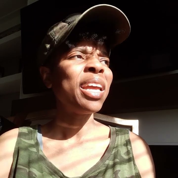 Eyes like flint! - YouTube