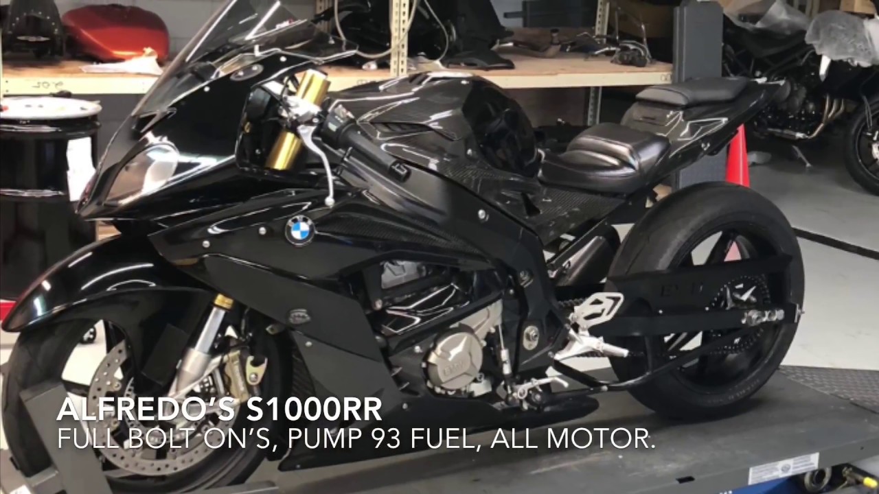 Alfredo’s S1000RR takes down Zack’s Gen2 Hayabusa - YouTube