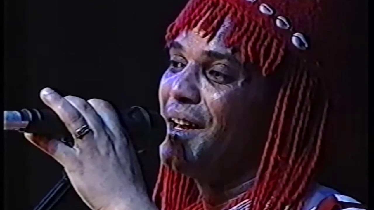 1998 01 Al-Hadra Maroc Sufi Ritual Video - YouTube