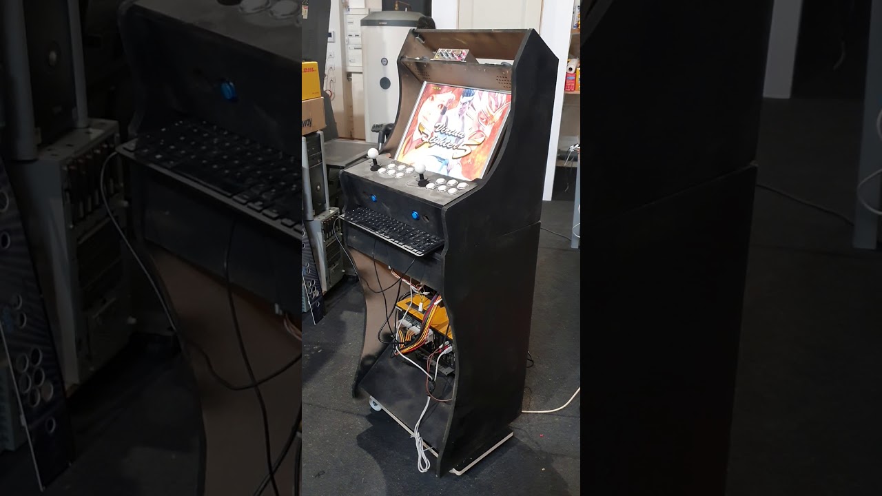 sega Lindbergh linux multi boot arcade home made - YouTube