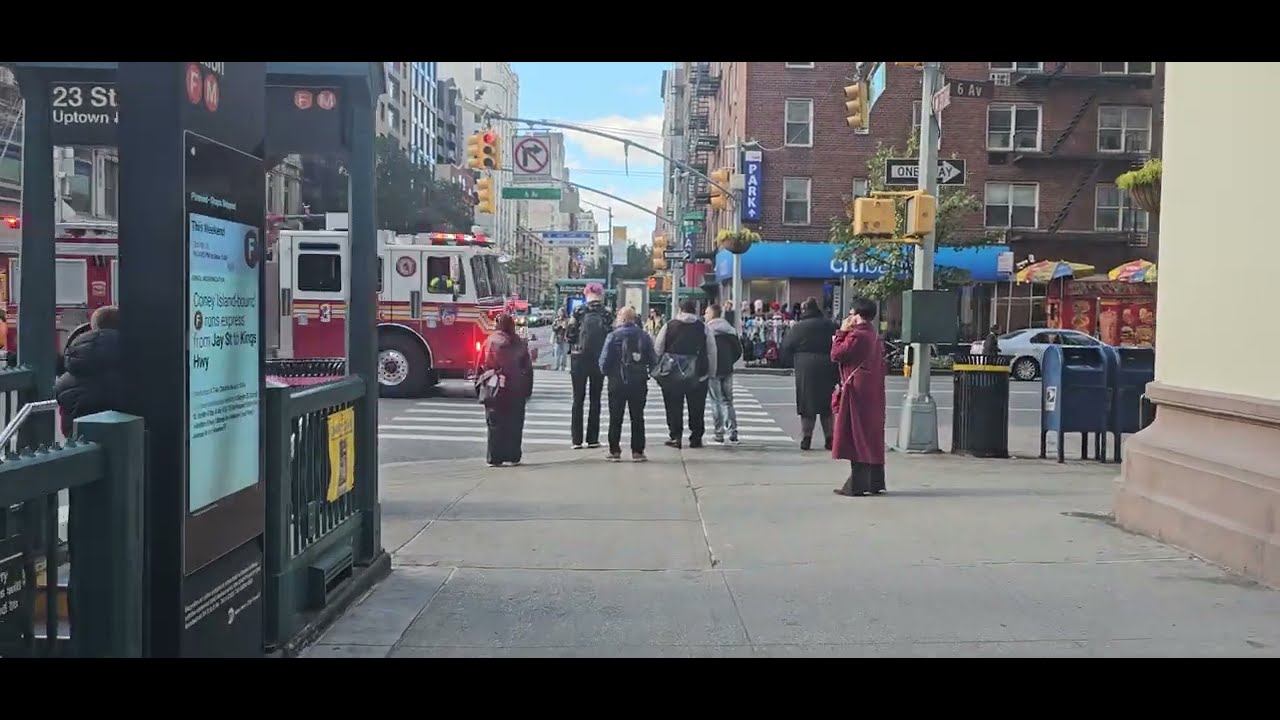 FDNY Engine 3 Responding On 6th Ave In Midtown, Manhattan, New York ...
