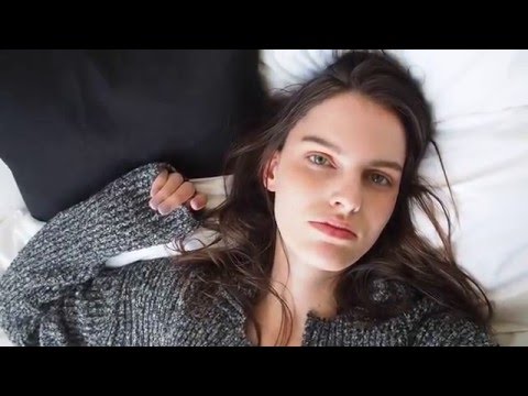 OLYMPUS PEN E-PL8 Clips Image Movie