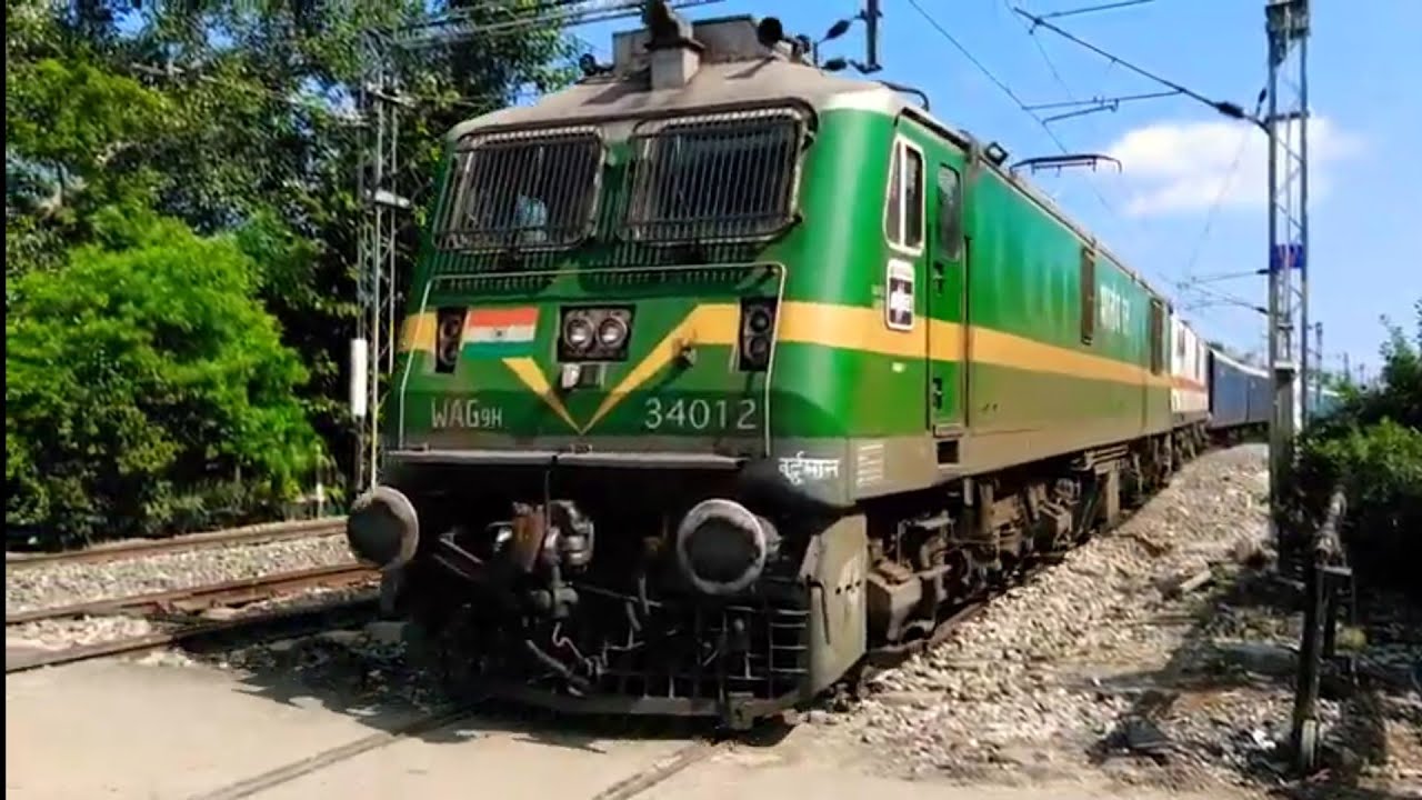 WAG 9H Locomotive Indian Railways Luggage goods train Very short ...