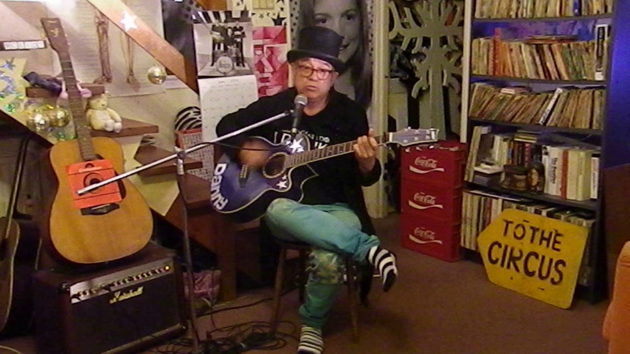 The Hucklebuck (1949 Song) - Acoustic Cover - Danny McEvoy - YouTube
