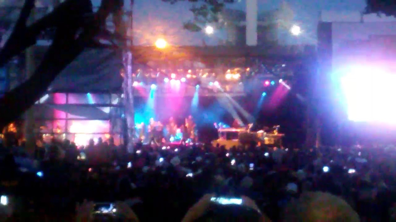 shining star nys fair earth wind fire 2017 - YouTube