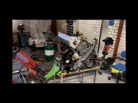 Porsche 944 | Part 2 | New 6 speed transmission from an Audi! - YouTube
