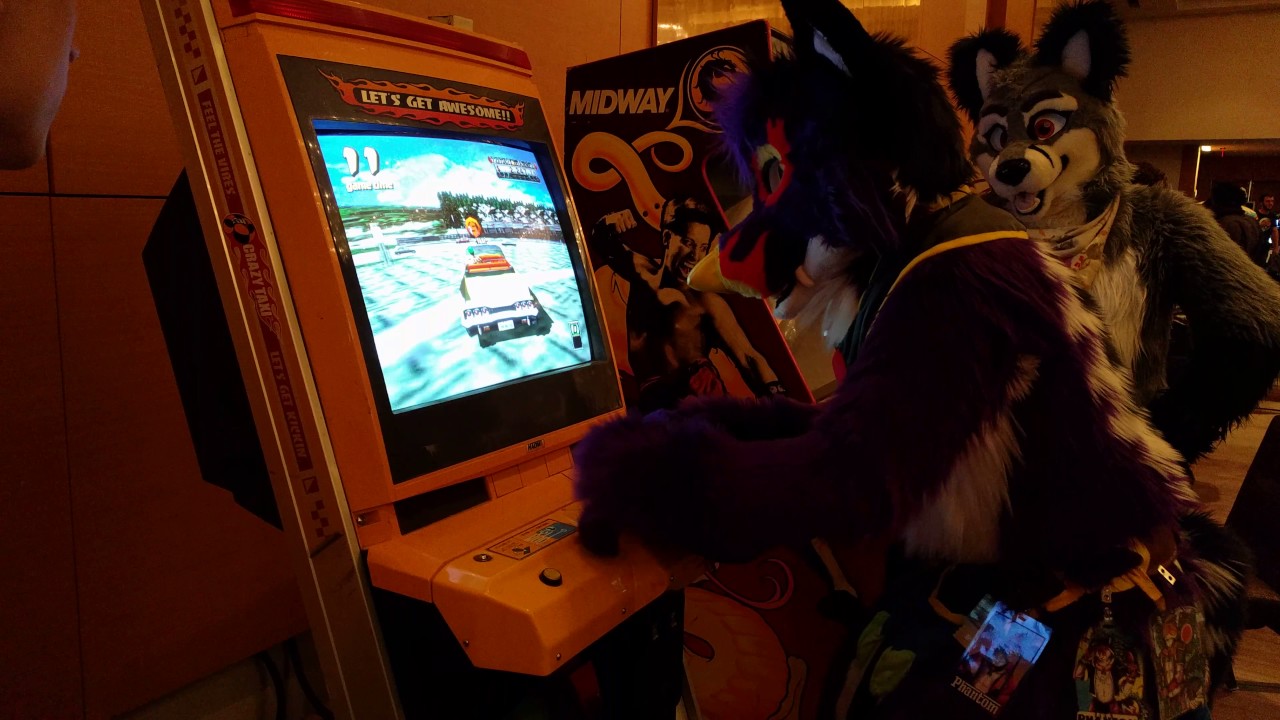 Furries on the arcade FWA 2017 - YouTube
