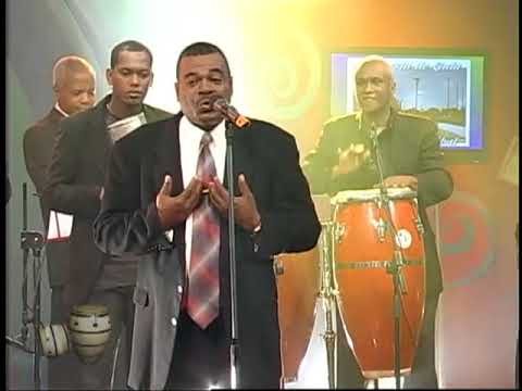 Mi Bohio Banda Latina Gala del Merengue - YouTube