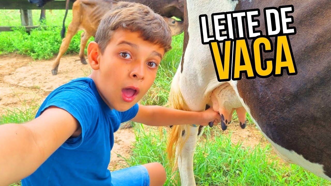 APRENDENDO A TIRAR LEITE DA VACA!! - YouTube