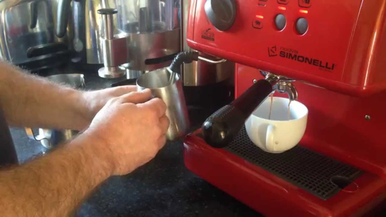 Nuova Simonelli Oscar red - YouTube