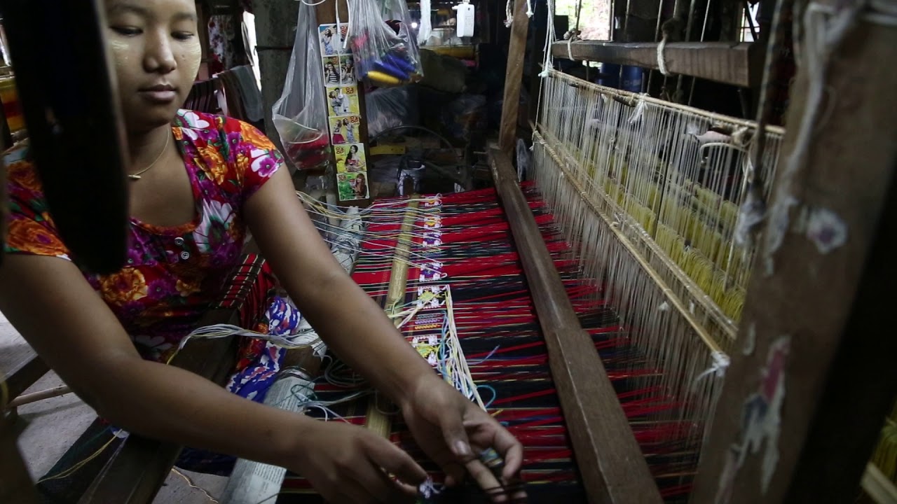 Backstrap weaving in Mizoram: Process - YouTube