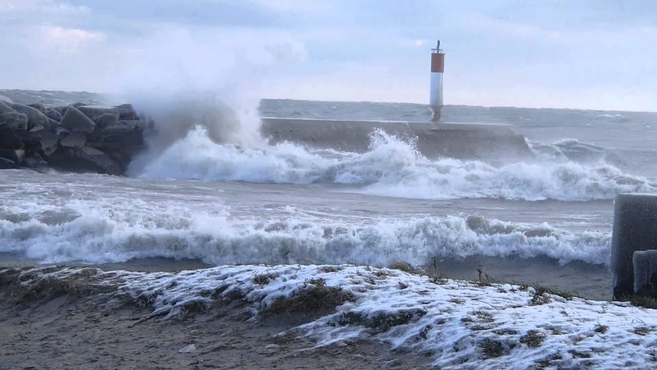 Port Hope November '14 Storm - YouTube