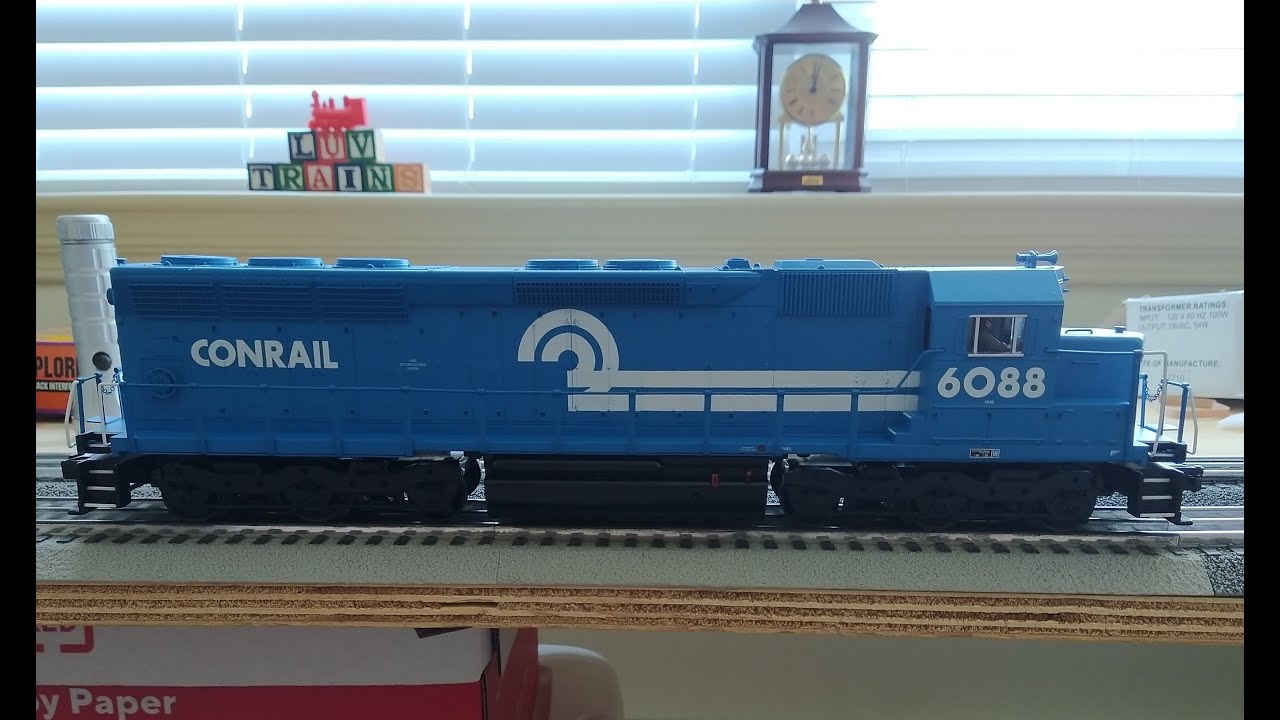 First Run (sort of), Conrail MTH Railking O Scale SD45. - YouTube