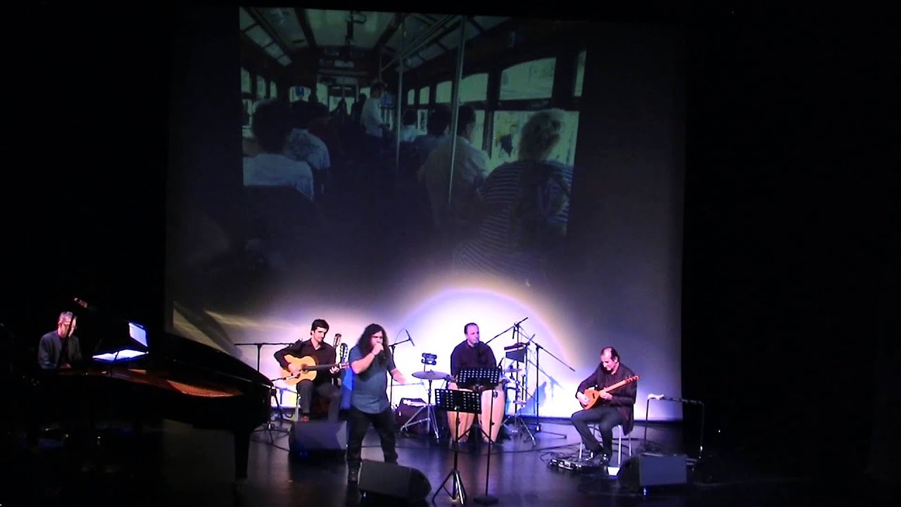 Estrada Fado Group and Nuno Barroso live in RLT Neuss - YouTube