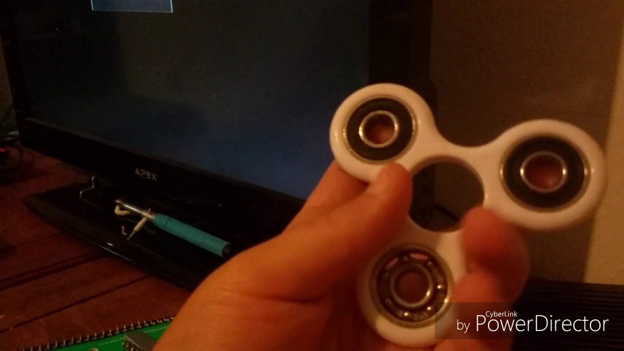How To Make Brass Knuckles With A Fidget Spinner. - YouTube