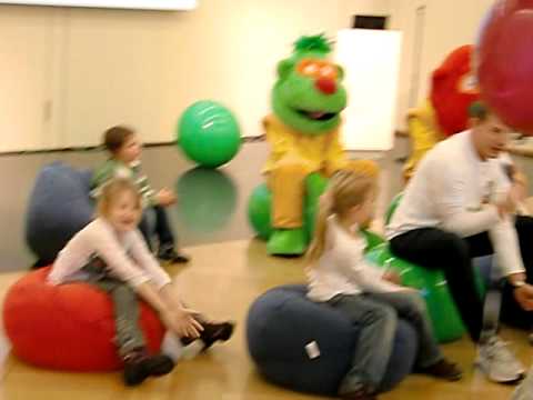 Weltdiabetestag 2010 Peb und Pebber.AVI - YouTube