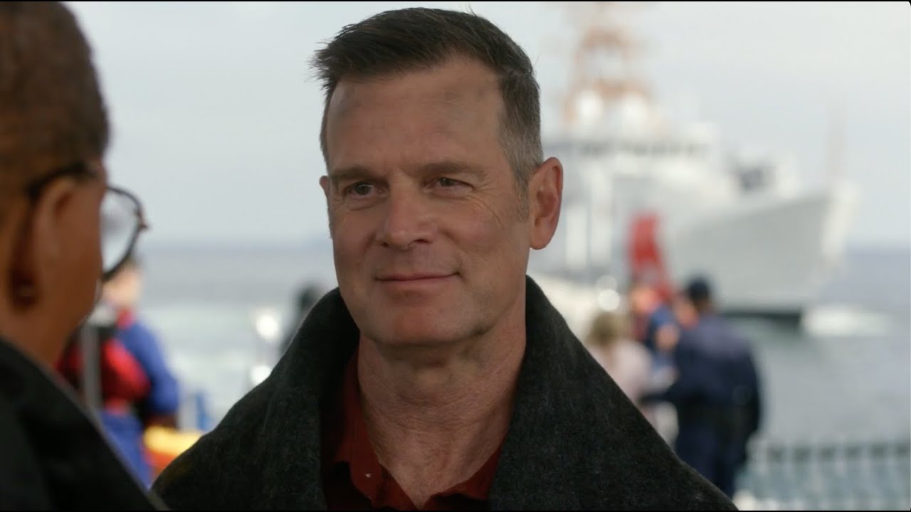 9-1-1 7x03 - Bobby and Hen - YouTube