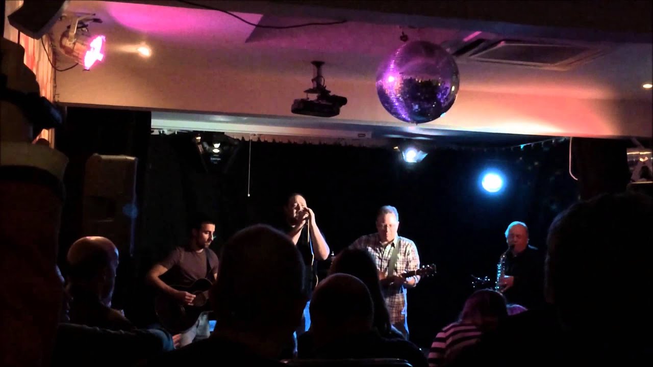 Thame First Thursday Music Club - Long as I can see the light ...