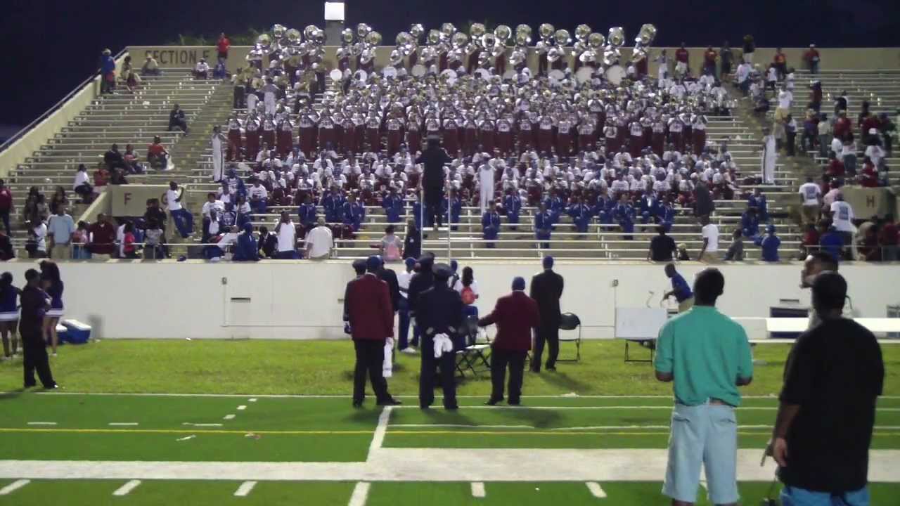 SC State Marching 101 Carnell Knighten Tribute - YouTube