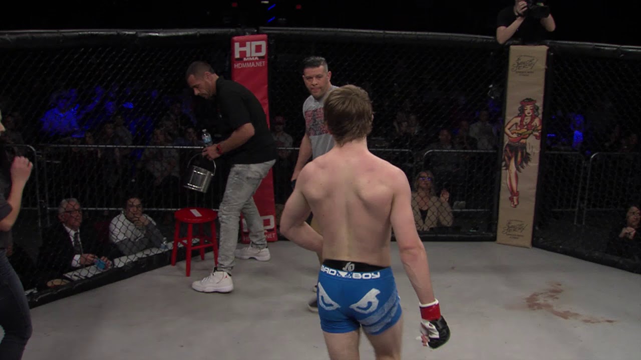 HD MMA XV: Aryion Young vs Mateo Gonzalez - YouTube