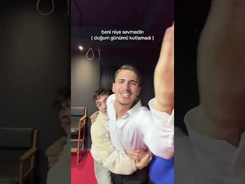 beni niye sevmedim #keşfet #tiktokmodux 🥰💙🤍