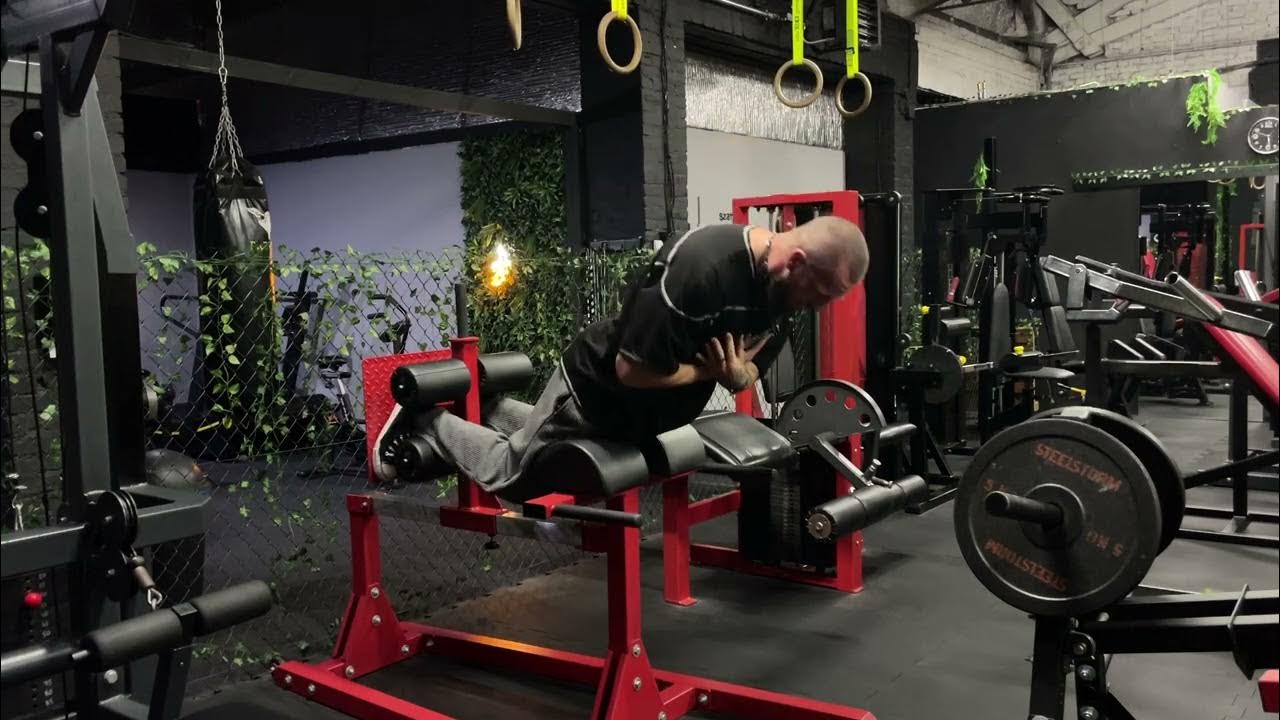 GHD nordic hamstring curl - YouTube