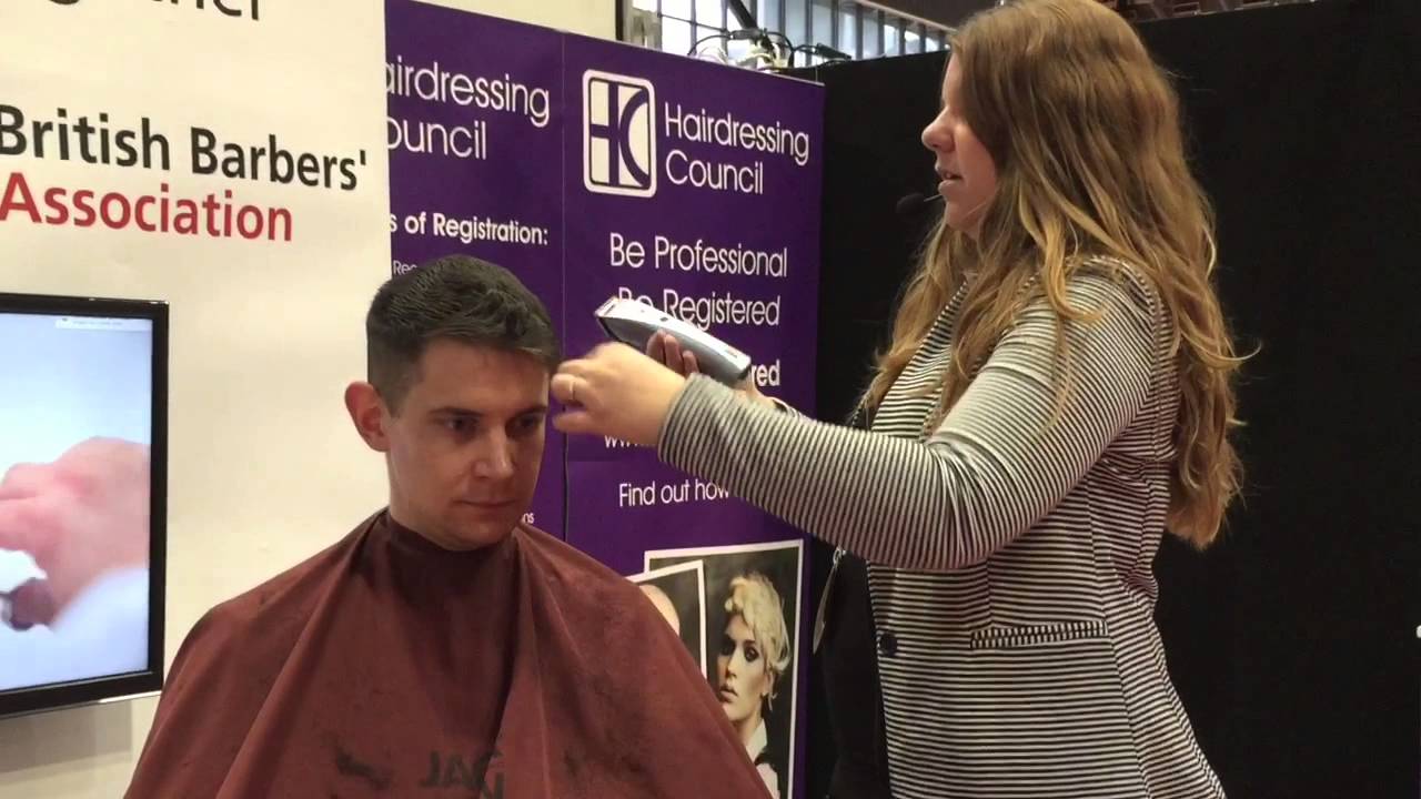 Hannah Wilcox live at Pro Hair Live 2015 - YouTube