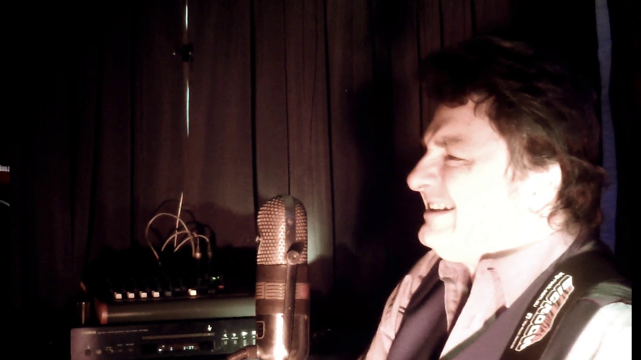 Chris Turner - One More Gig - Official Video - YouTube