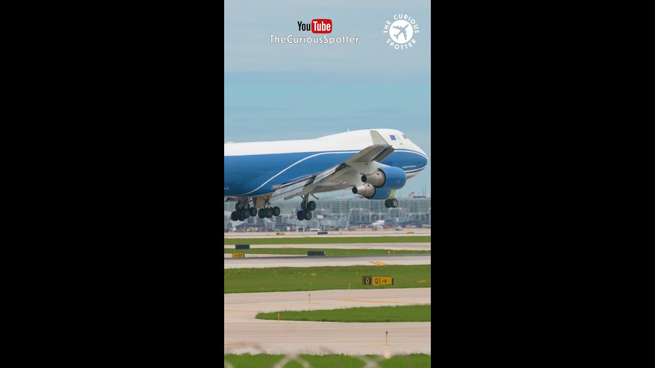 Epic Boeing 747 engine sound - YouTube