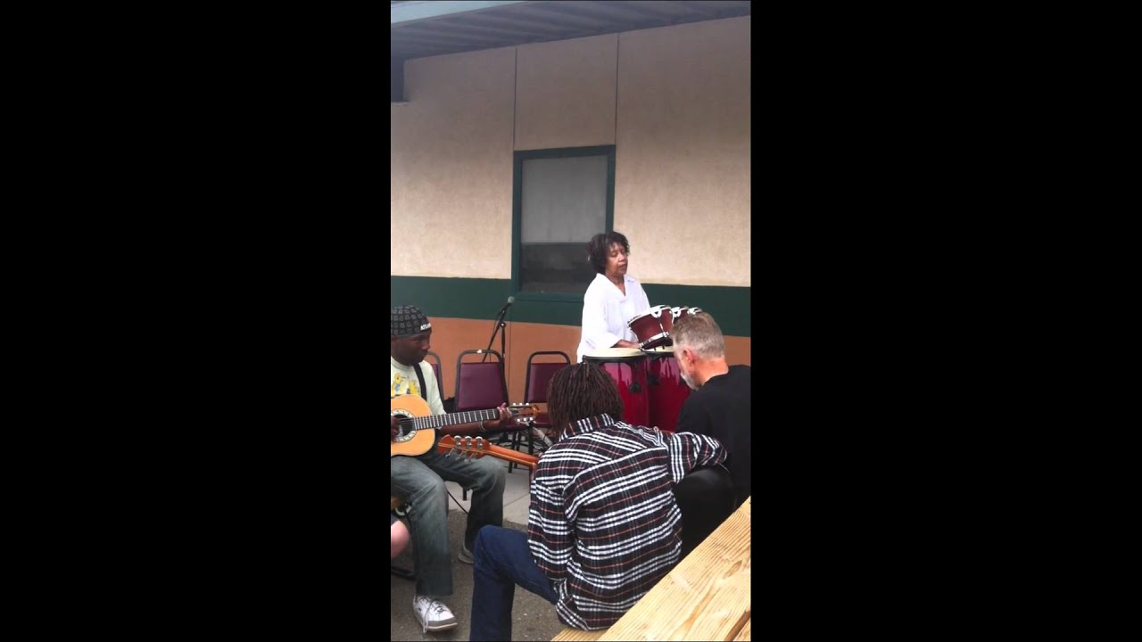 Bobbye Hall Percussionist.MOV - YouTube