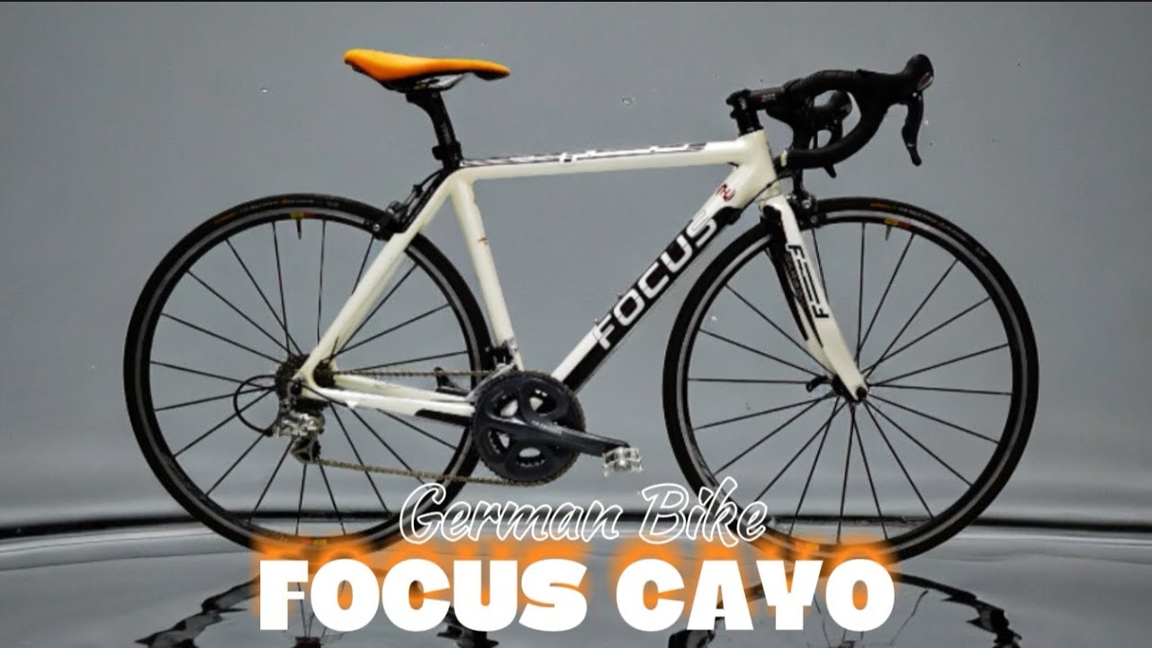 FOCUS CAYO CARBON ROADBIKE - YouTube