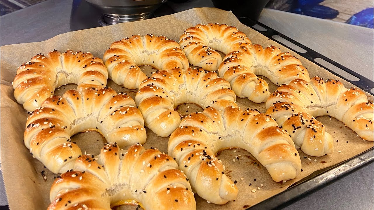 Pogaca Hörnchen mit Hackfleisch 🤤🔝Pogaqe te mbushura me mish, me shije ...