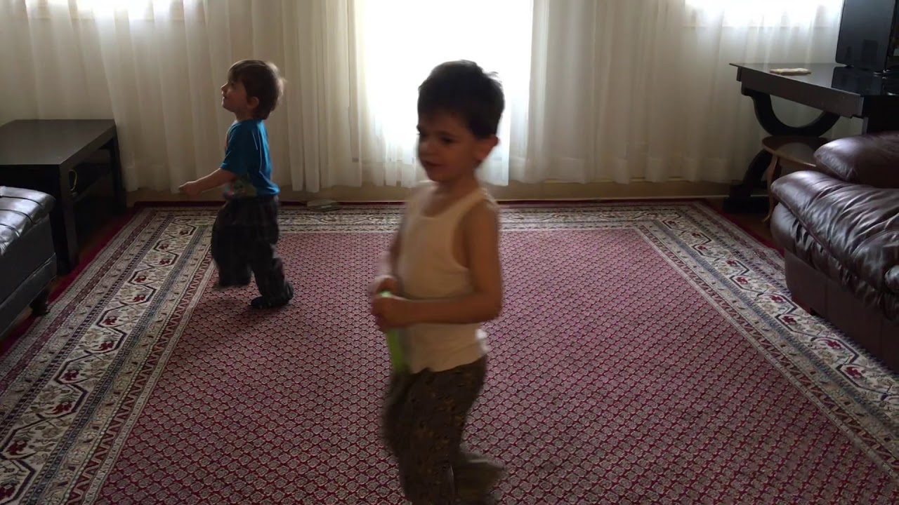 Funny Yokai Dance Sarkisi and Richi😁 - YouTube