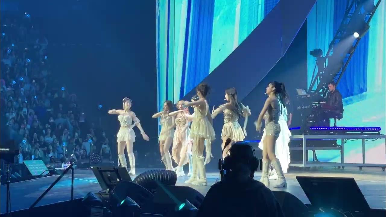 230703 - TWICE “Feel Special” live @ Scotiabank Arena, Toronto, 4K Fancam - YouTube