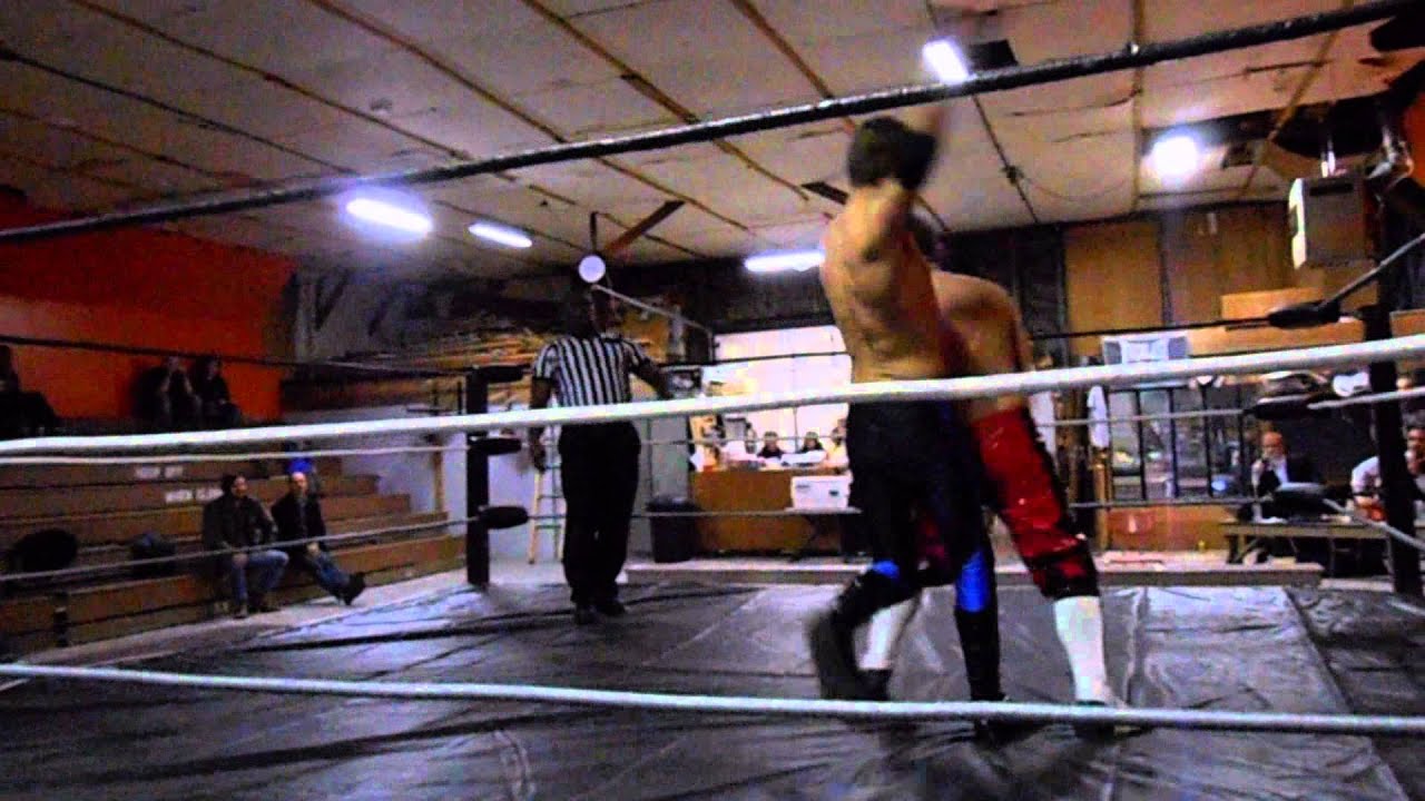 IROG: Chase Matthews(c) vs. "Cyberstar" Mike Budnick - YouTube