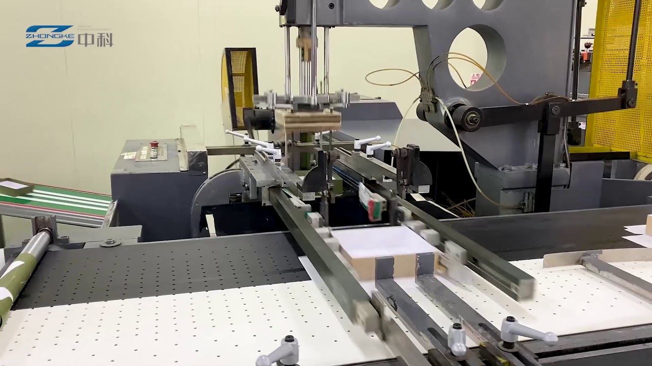 Poems on the upper and lower boxes - YouTube