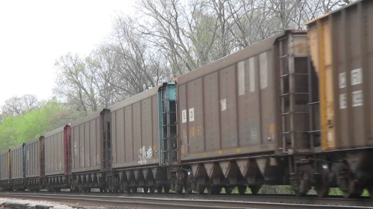 Union Pacific TriClops SD60M Leads Coke Train - YouTube