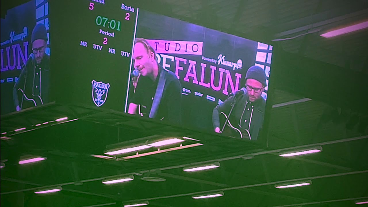 Broder Henrik Rapp - nöjdman (Live @ Jalas Arena) - YouTube