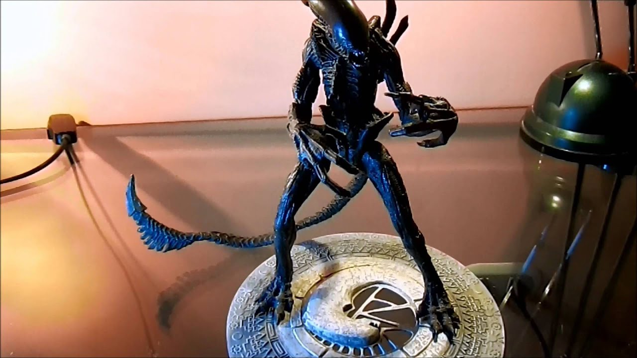 Review Masiva parte 1 (Alien-Predator/StarCraft/The Darkness II) - YouTube